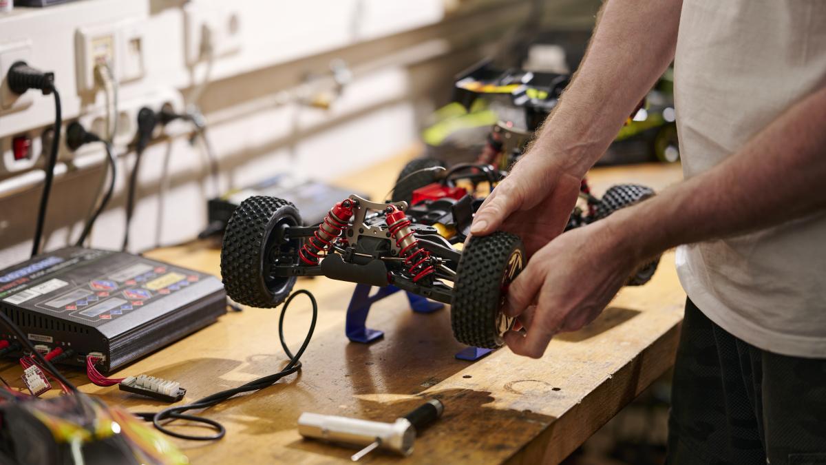 Carson RC Car Care & Service - Guide